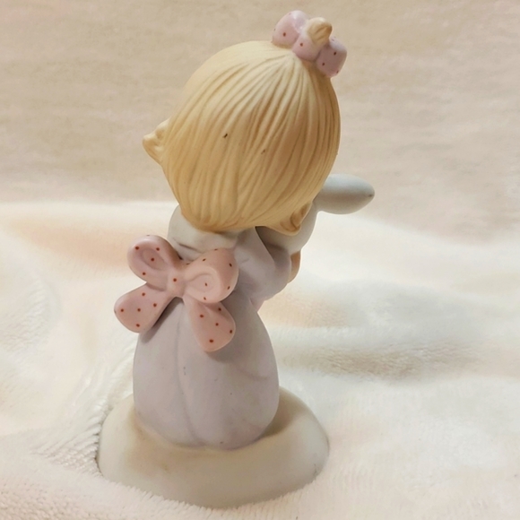 Jonathan & David | Art | 978 Collectable Ceramic Figurine Vintage ...